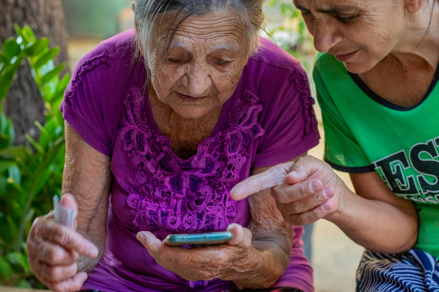 Cartão Prato Cheio garante R$ 2.250 para brasileiros; veja critérios ...
